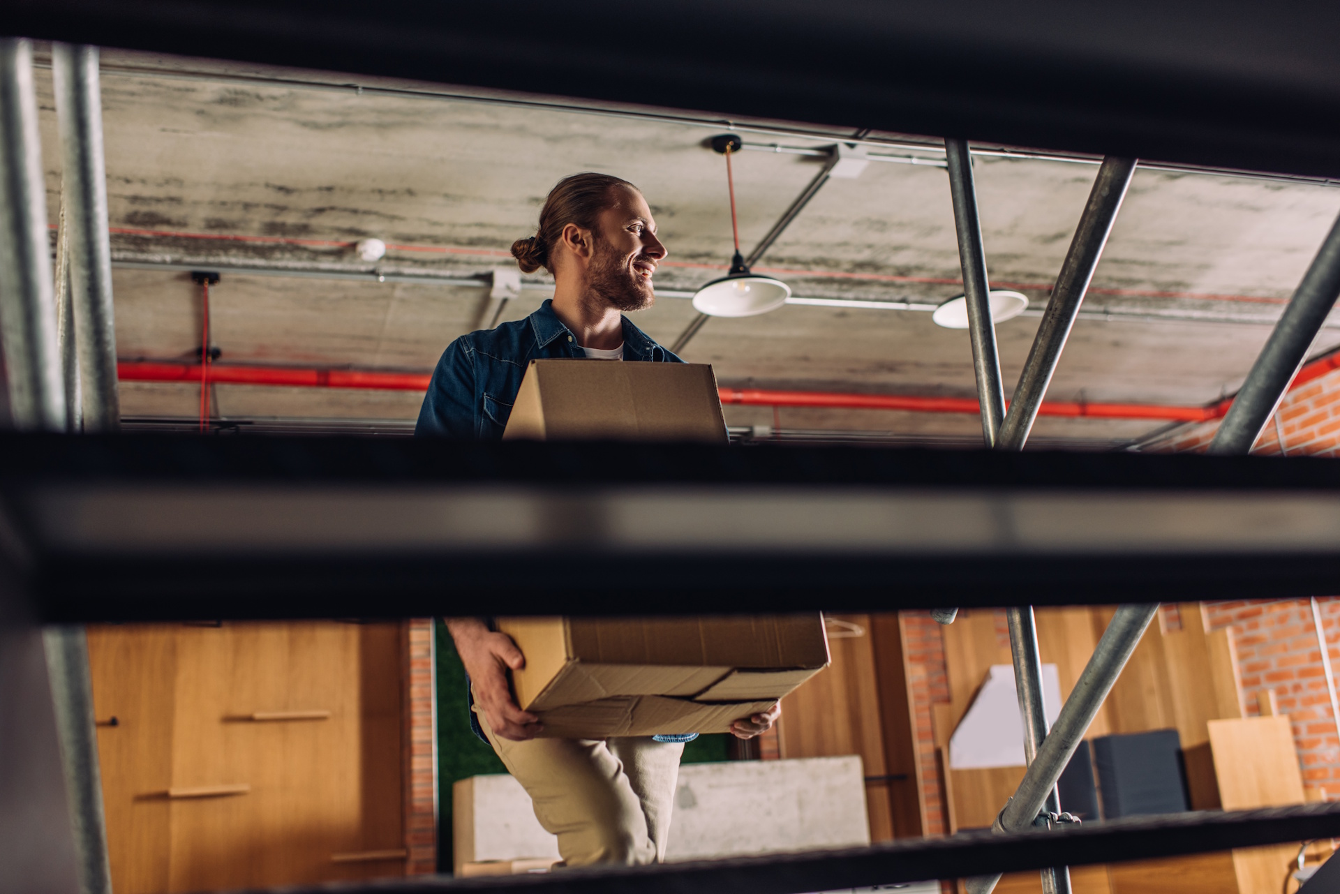 Efficient Commercial Moves: 9 Tips for Businesses